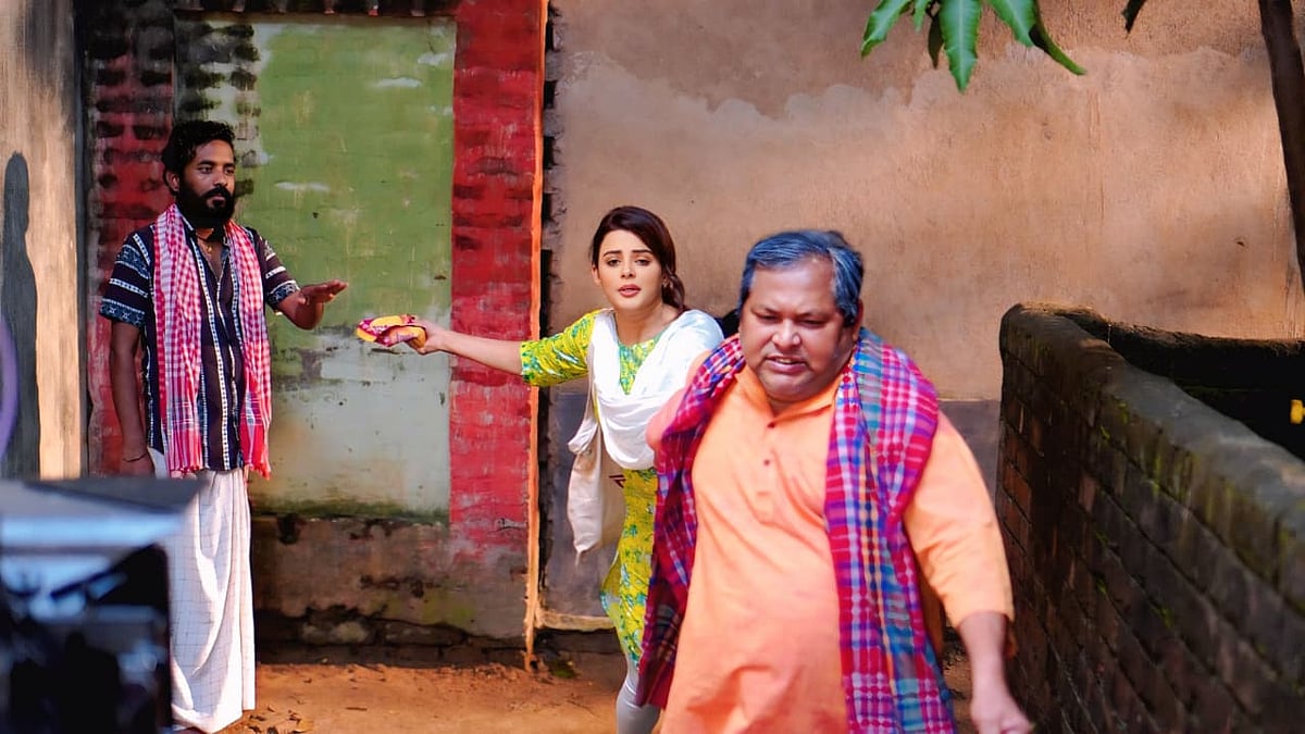 Atiul Islam’s Danob is a whydunnit narrative in contemporary thriller