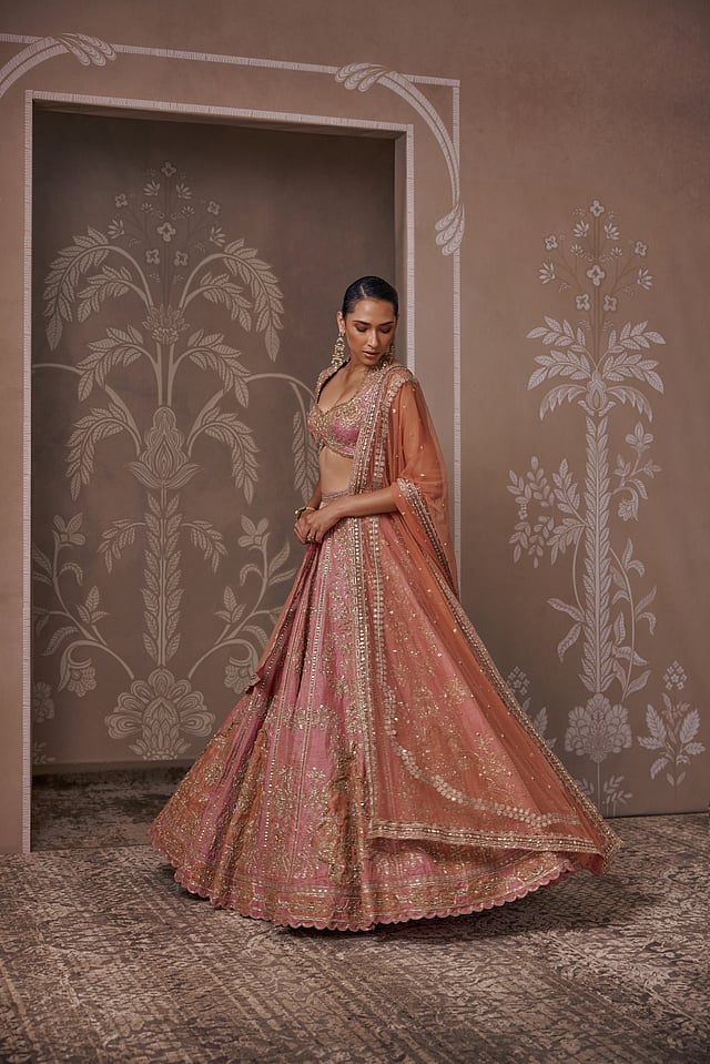 Ridhi Mehra's Collection Revives Vintage Indian Crafts