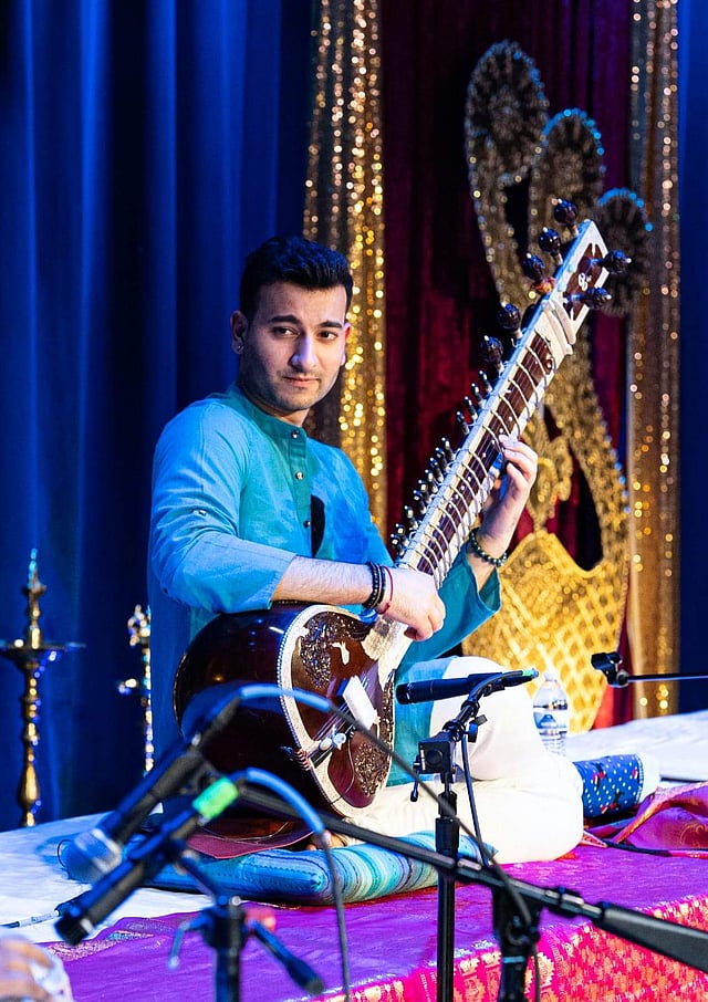 sitar player sharma