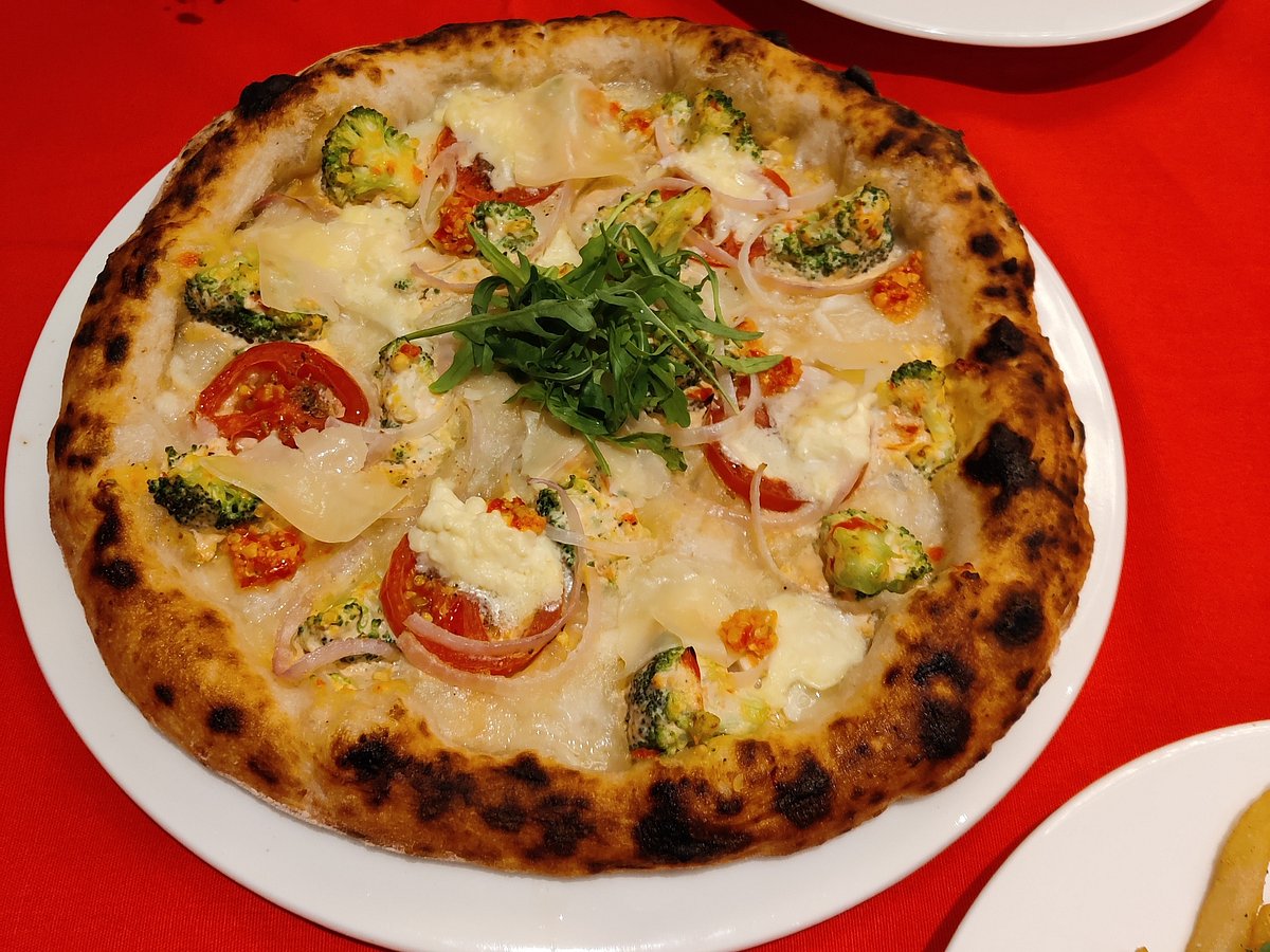 Neapolitan love: Chef Niharika’s Eating Love promises the best ...