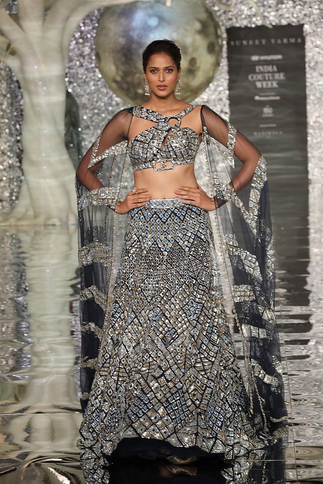 Couturier Suneet Varma drops his new collection Nazm at India Couture ...