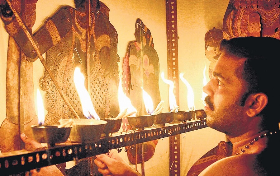 Preserving Tholpavakoothu: The Pulavar Family's Devotion to a 2,000 ...