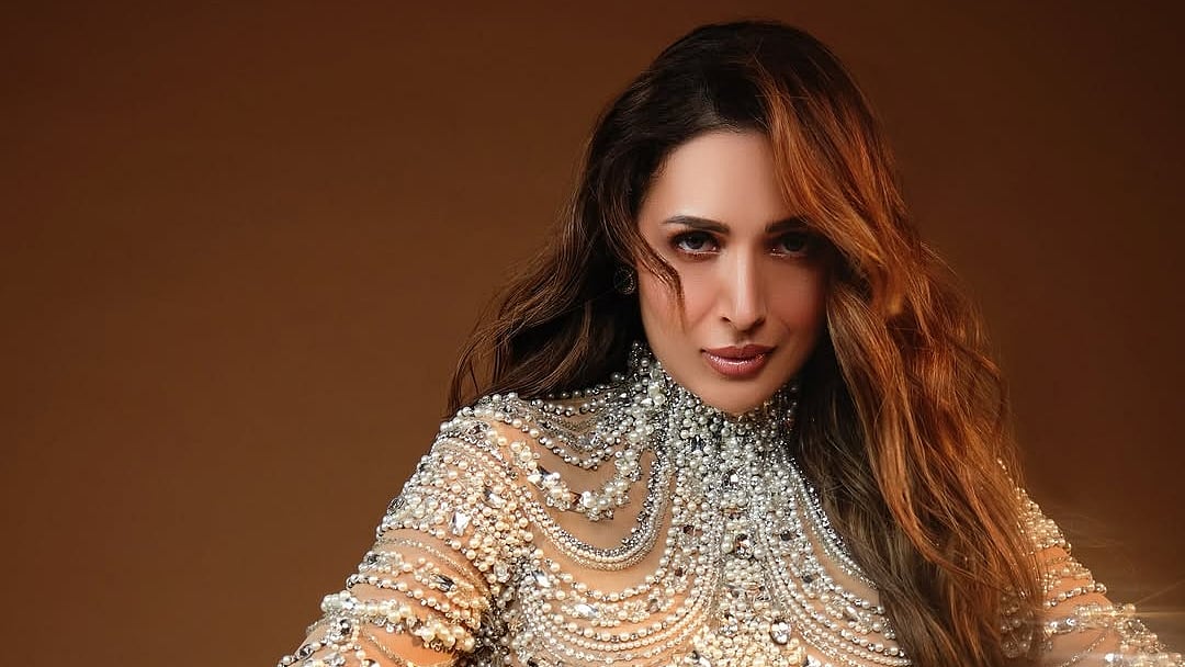 Malaika Arora ups the glam quotient in a bejewelled mini-dress