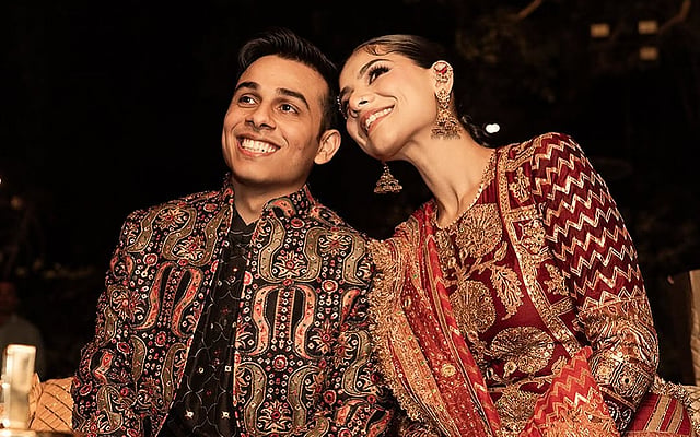 Anuv Jain ties the knot with Hridi Narang, shares wedding pics on ...