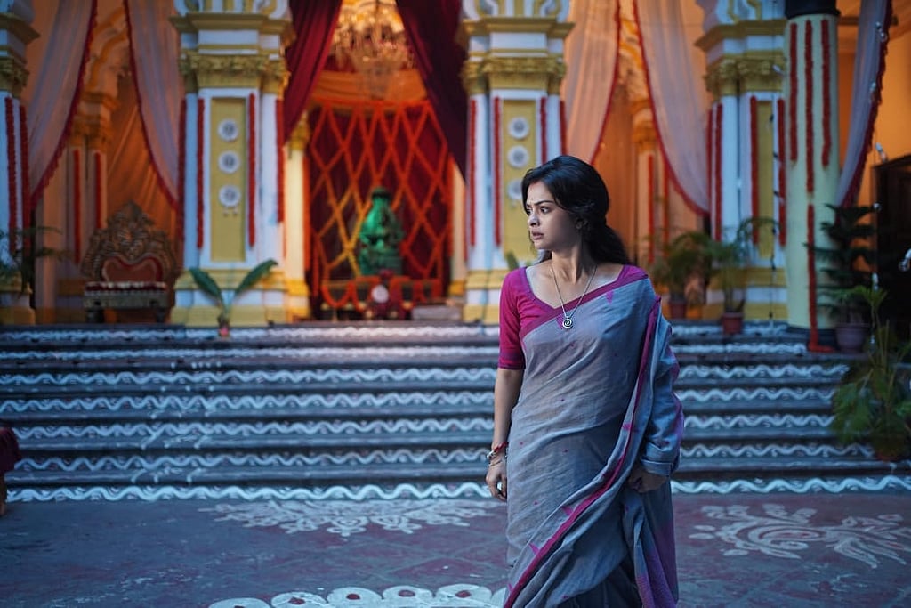 Five Reasons why you should binge-watch Bengali series ‘Bishohori’
