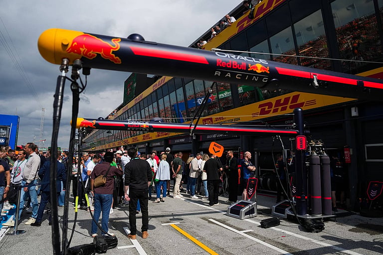 What are the new paddock positions and how do they affect top teams in ...