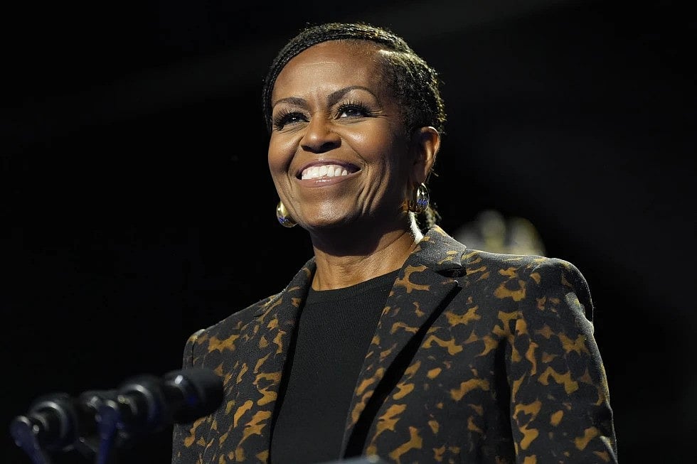 Michelle Obama and Craig Robinson to launch weekly podcast 'IMO'
