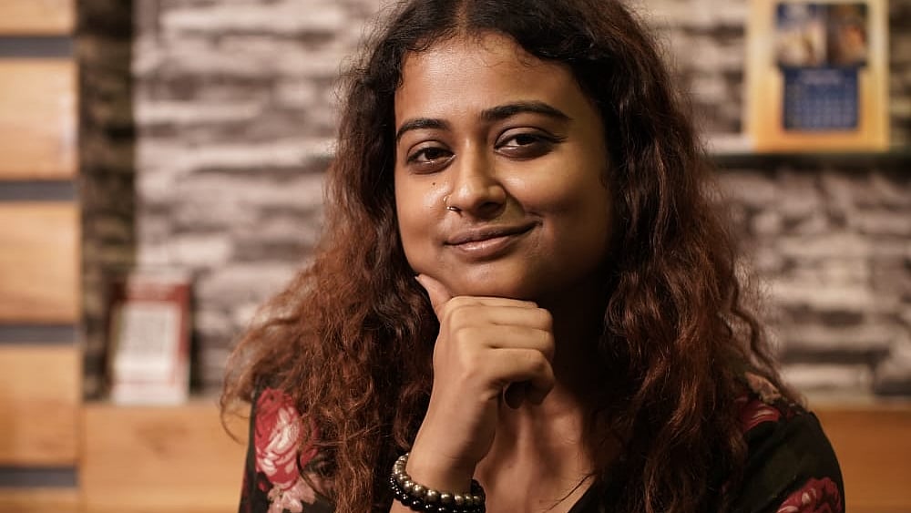 Shrestha Das on her new bilingual tracks, Premer Rong and Moh Sa Laga