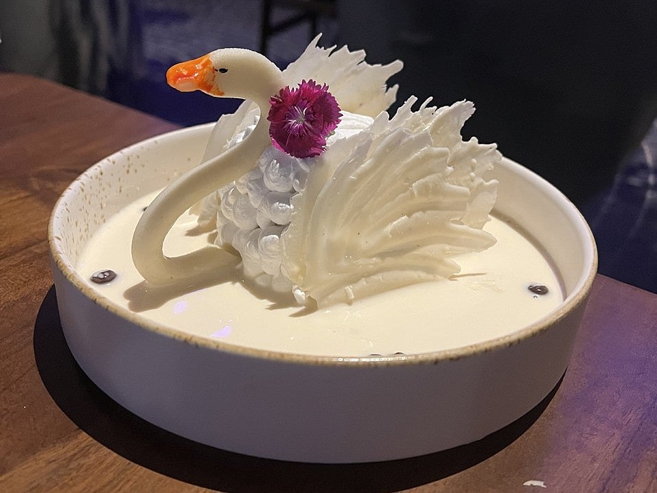 Nagole Dining: Discover Meld Haus, A Chic Lounge & Brew House