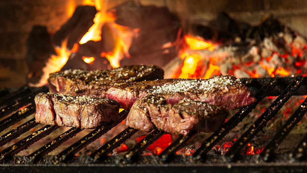 Steps to get the perfect grilled meat for your group parties