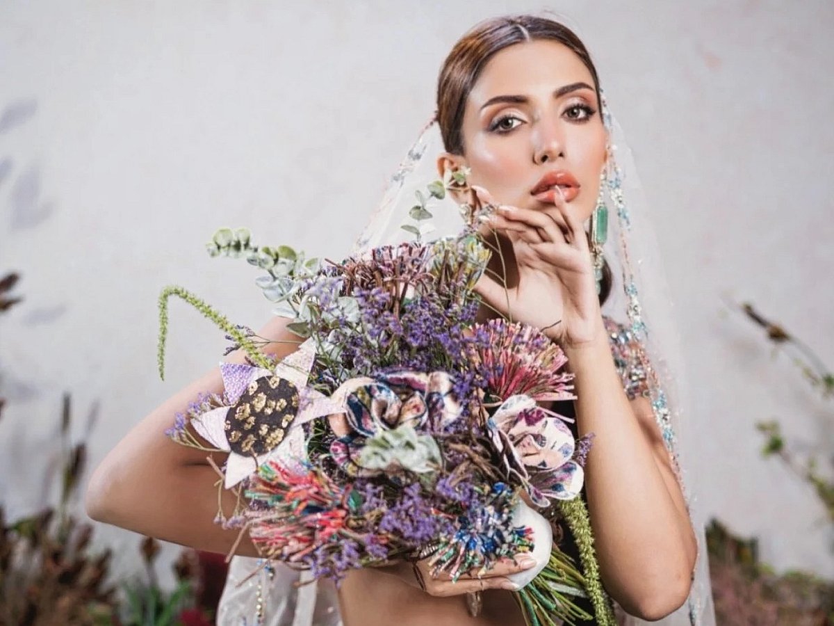 Arissa Khan walks for Aisha Rao at India Couture Week 2025