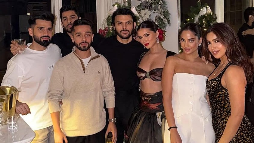Tara Sutaria and Veer Pahariya host pre-Christmas bash