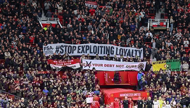 Manchester United fans to take to the streets in protest