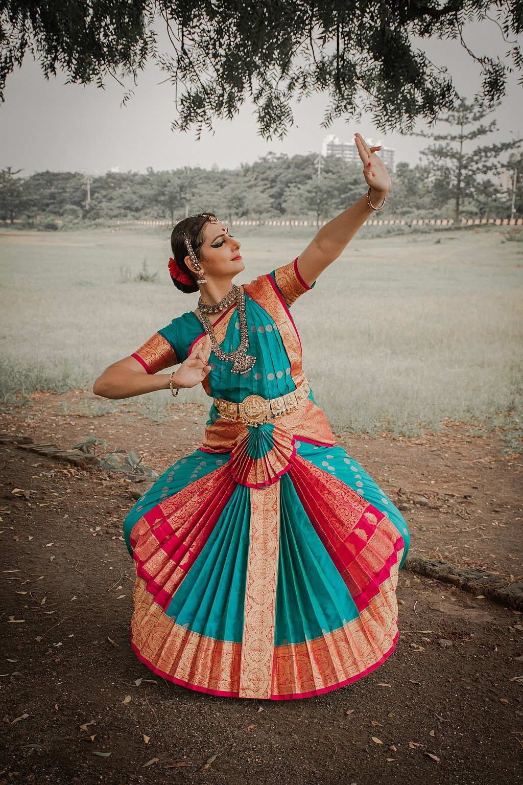 Apeksha Niranjan's dance honours Polish-Indian ties