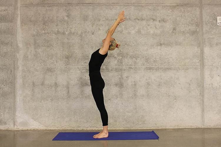 5 Yoga asanas for a healthy heart