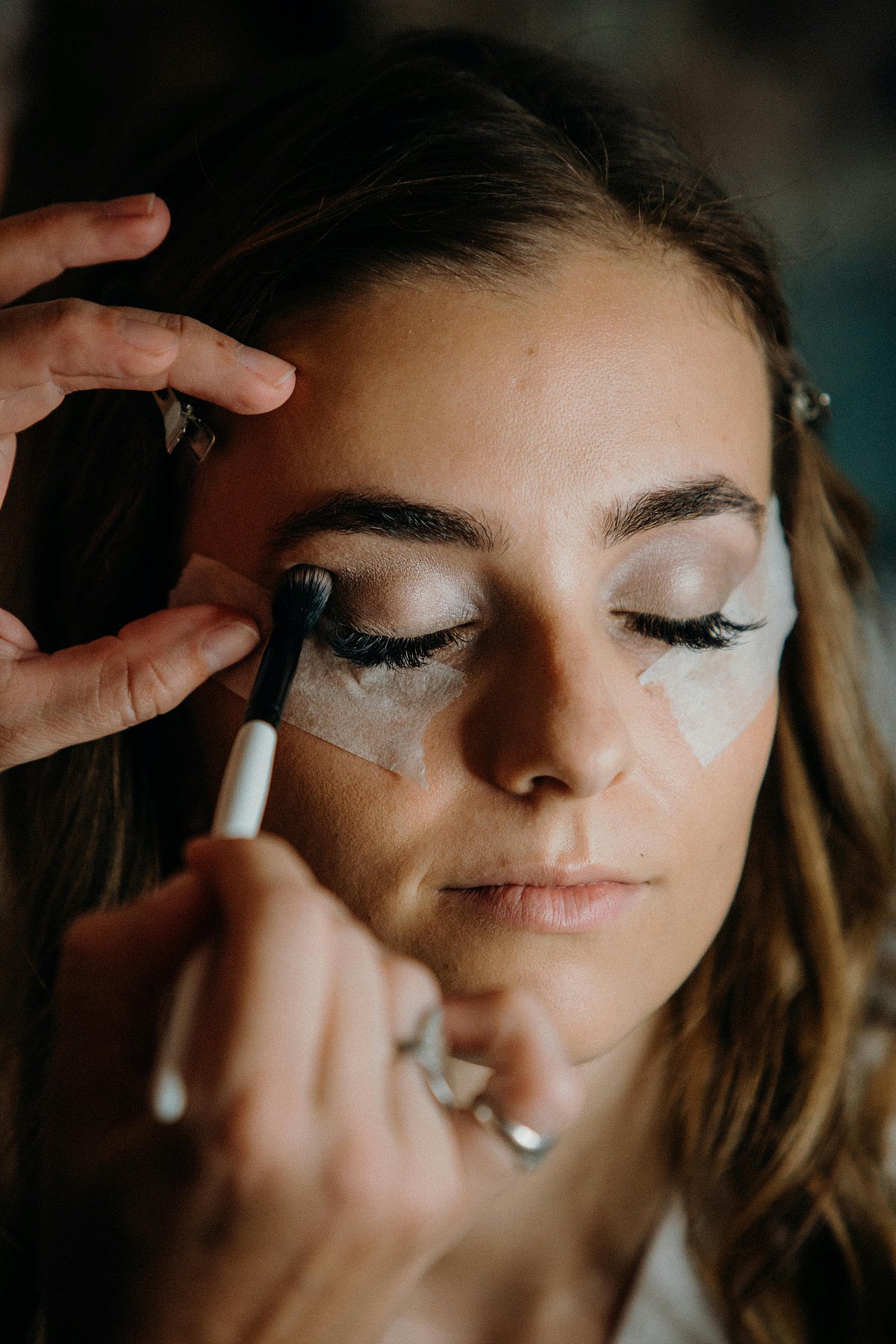 Long-lasting makeup tips: 5 easy ways makeup stays all day