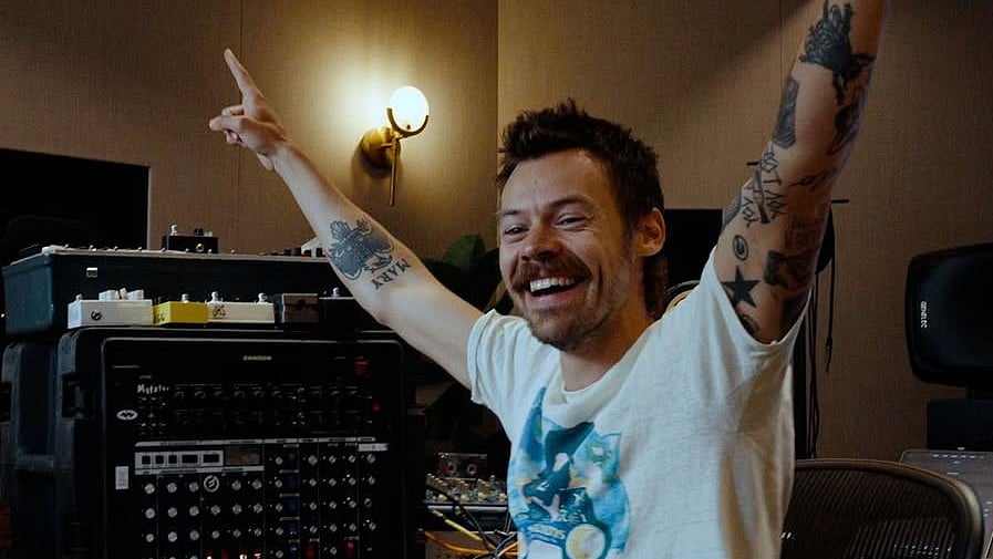 Harry Styles reveals first single from his upcoming album fans excited