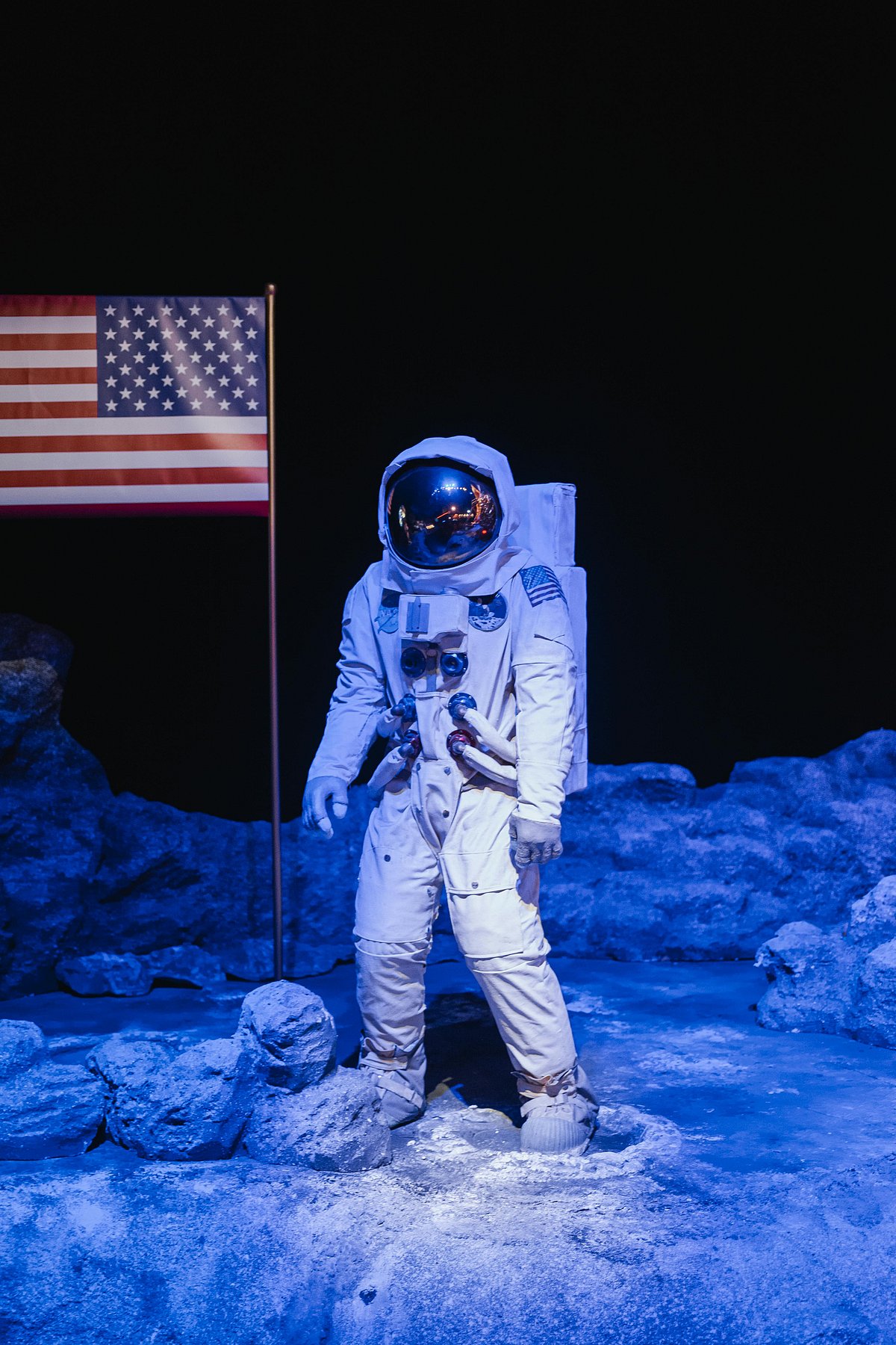 fun and bizarre things you didn't know about astronauts