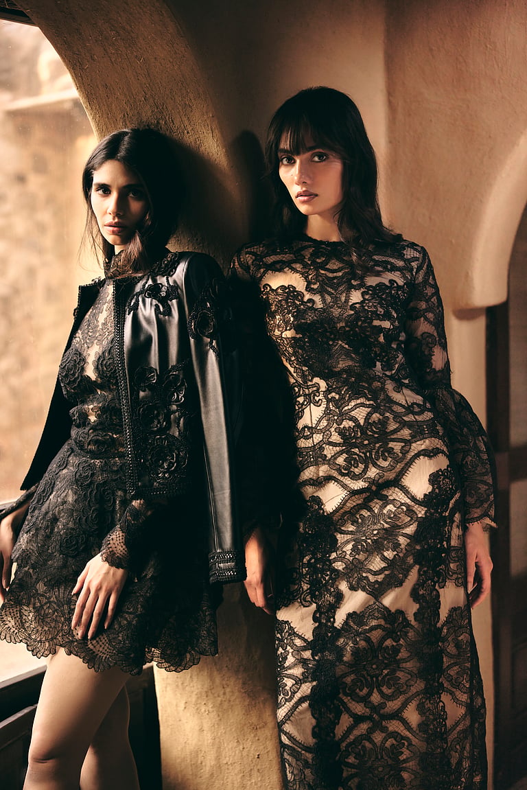 Isha Jajodia Dream in Rose is all about romantic layering