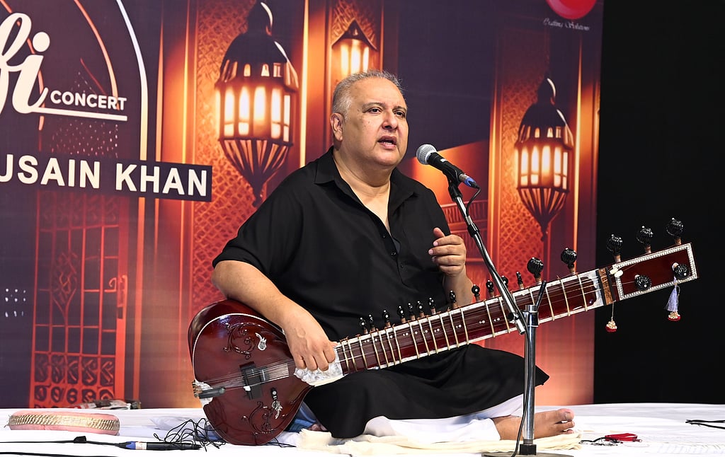 Ustad Shujaat Khan & Pandit Rakesh Chaurasia's Historic Concert