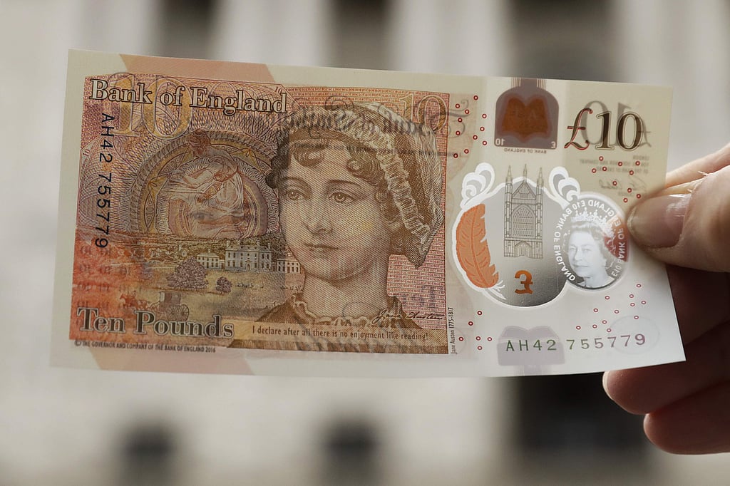 Jane Austen banknote goes into circulation in Britain