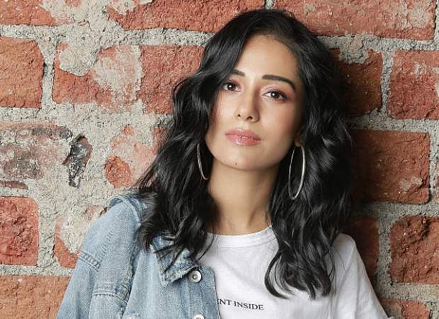 Amrita Rao posts throwback Holi pictures from the sets of Jolly LLB