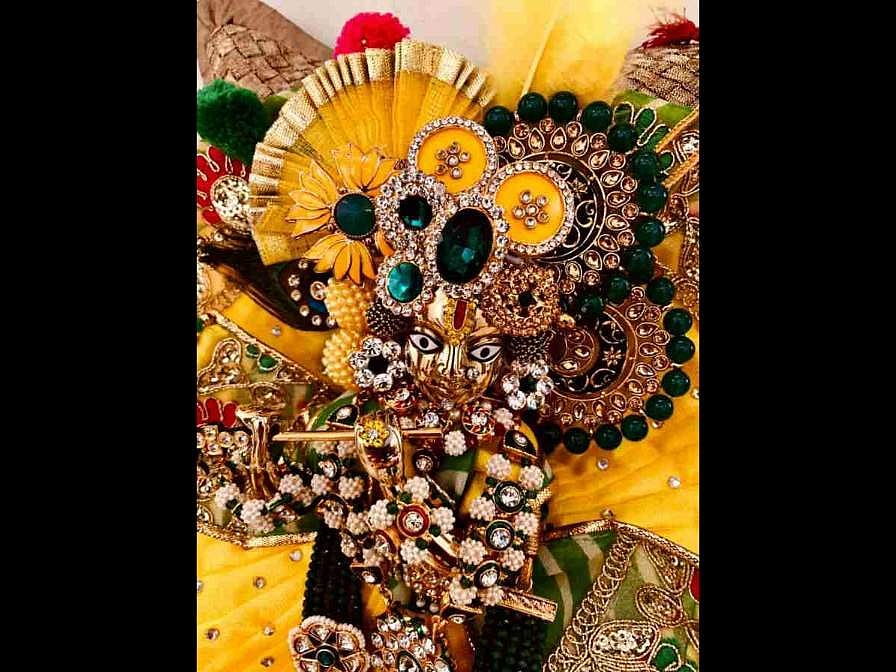This festive season deck your home temple with Kalpana Sonthalia's ...