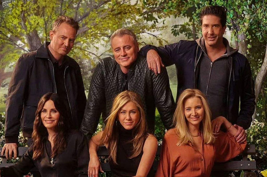 ‘Friends’ cast mourns the loss of ‘Chandler Bing’ Matthew Perry, says ...