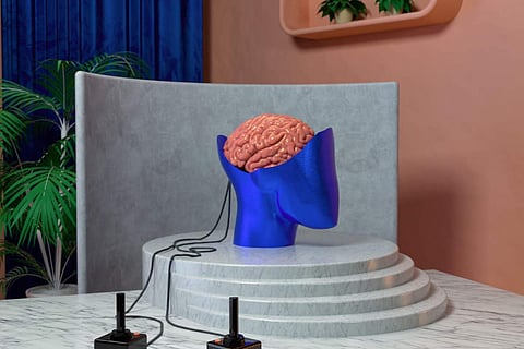 Non-invasive brain imaging technique to help paralysis patients