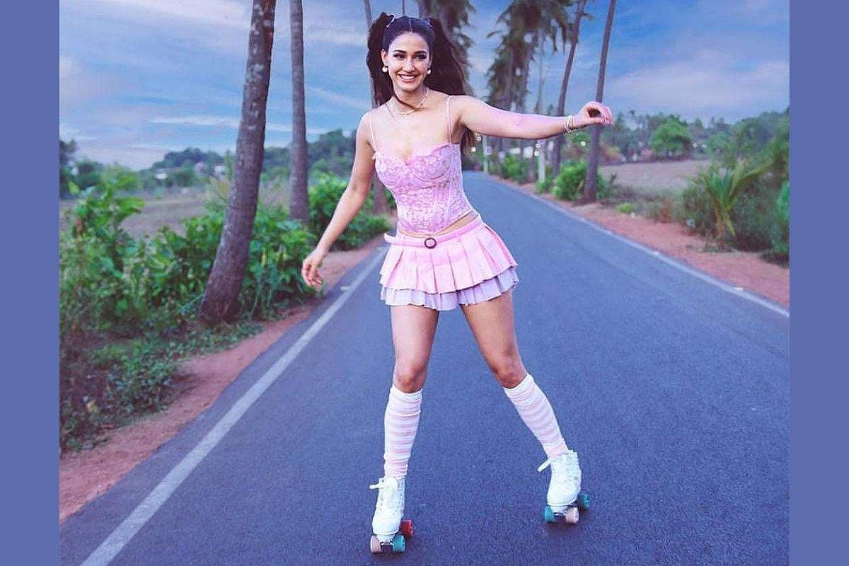 Disha Patani turns director with her debut music video
