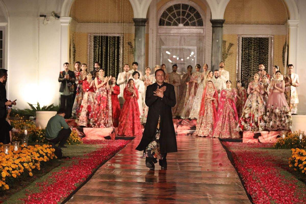 Varun Bahl unveils A Love Letter to Kashmir in Srinagar
