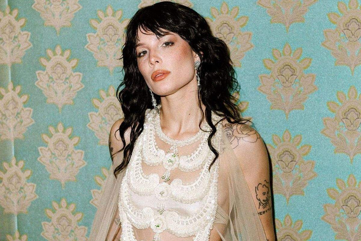 American musician Halsey stuns in Anamika Khanna ensemble, blending ...