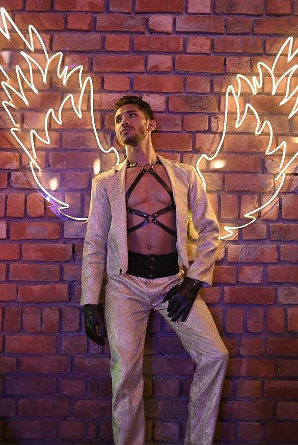 Pran Saikia, India’s most famous male exotic belly dancer releases ‘Miss Bollywood, goes viral again